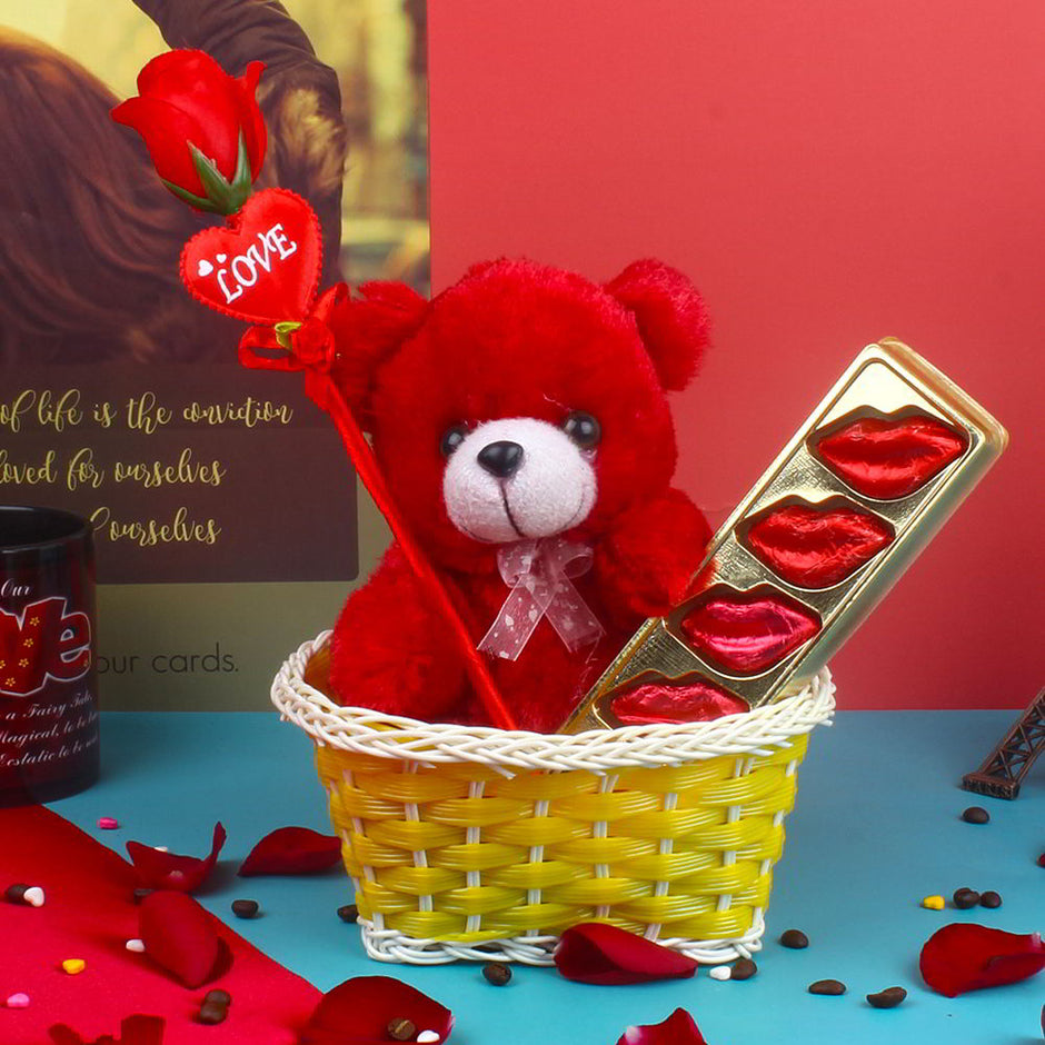 Buy Chocolates for Her Online | Send Imported Chocolates for Women in ...